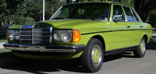 Mercedes Benz 300D USD 9500