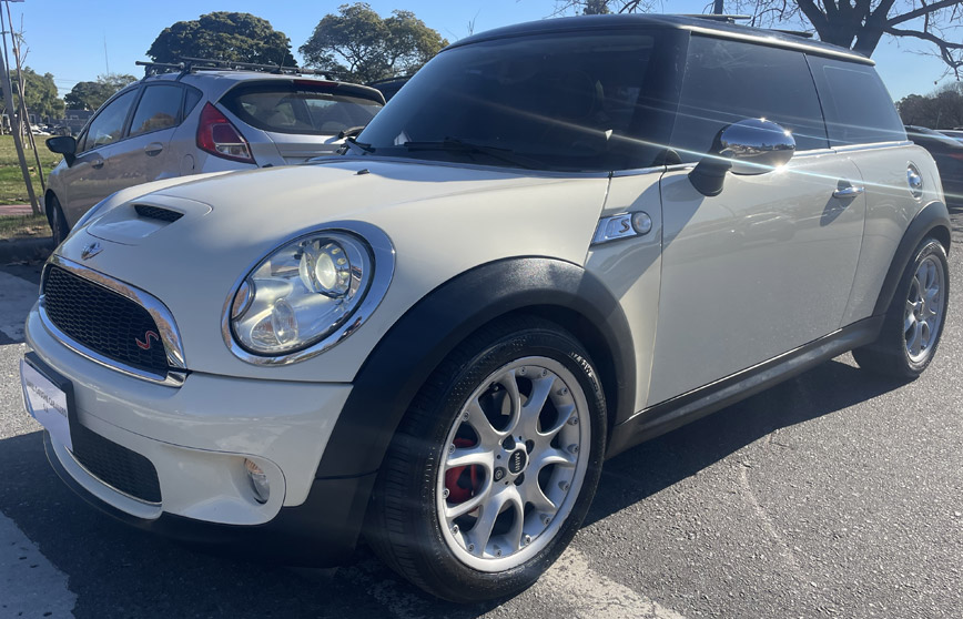 Mini Cooper S Chilli USD 20200